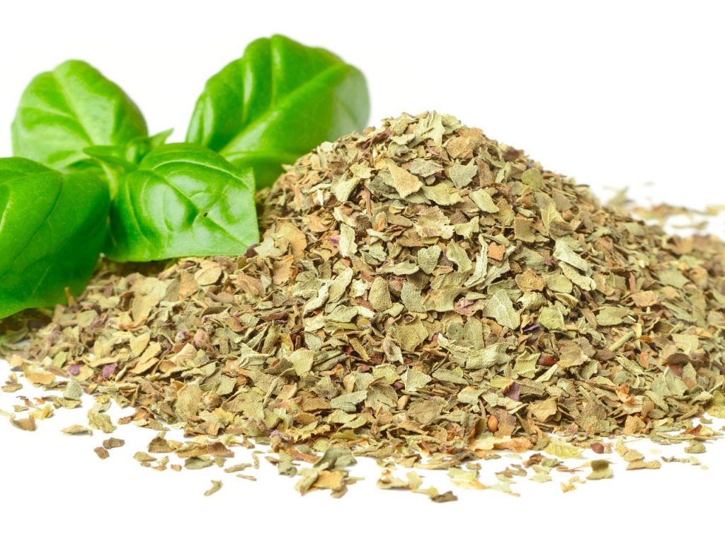 Albahaca seca: conoce los beneficios de esta especia